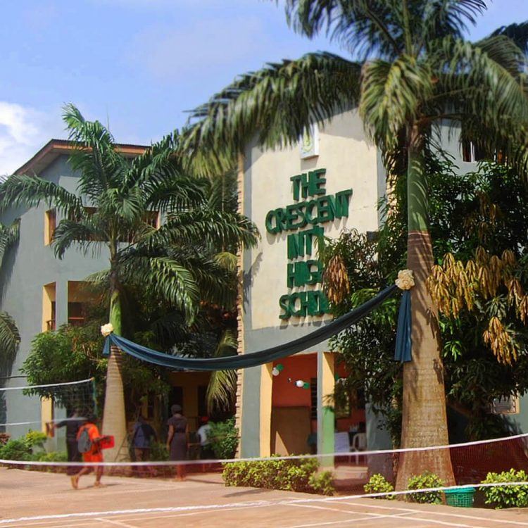 The Crescent Int'l Schools | Work and Pray